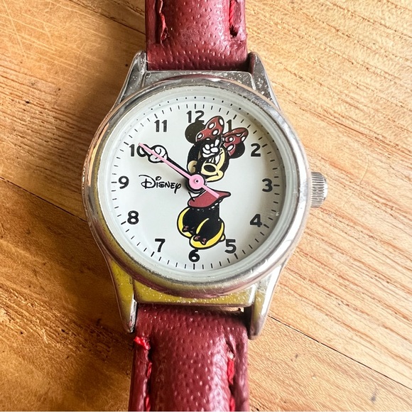 Disney | Accessories | Disney Ladies Minnie Mouse Moving Arms Watch New ...
